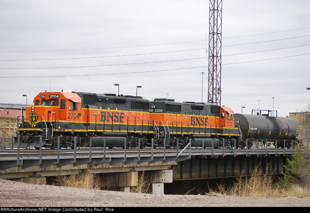 BNSF 2704 Point Classifing Cars
